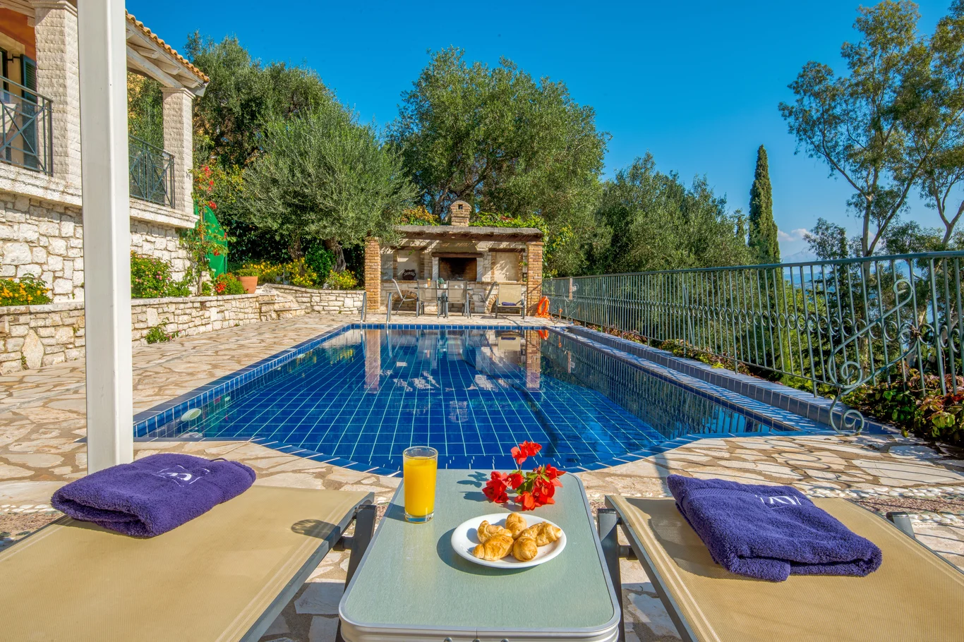 Strongilo - A CV Villas Property To Rent In St Stephano, Corfu, Greece