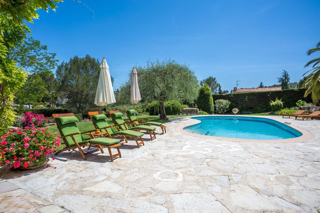 Villa Vintage - A CV Villas Property To Rent In Bay of Cannes, Côte d ...